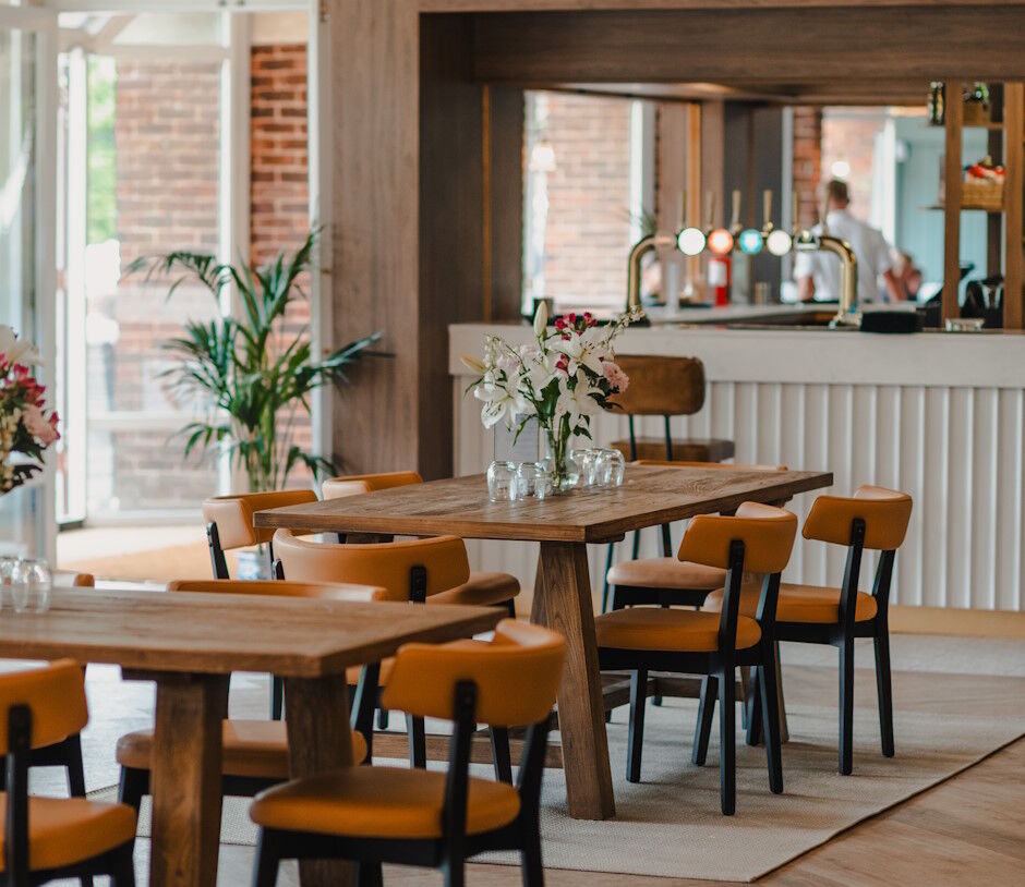 1903 and Members Lounge :: 1903 and Members Lounge